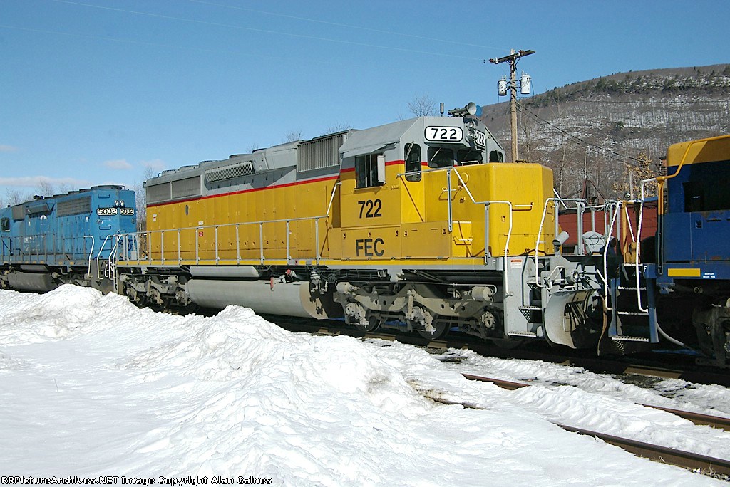 FEC SD40-2 722
